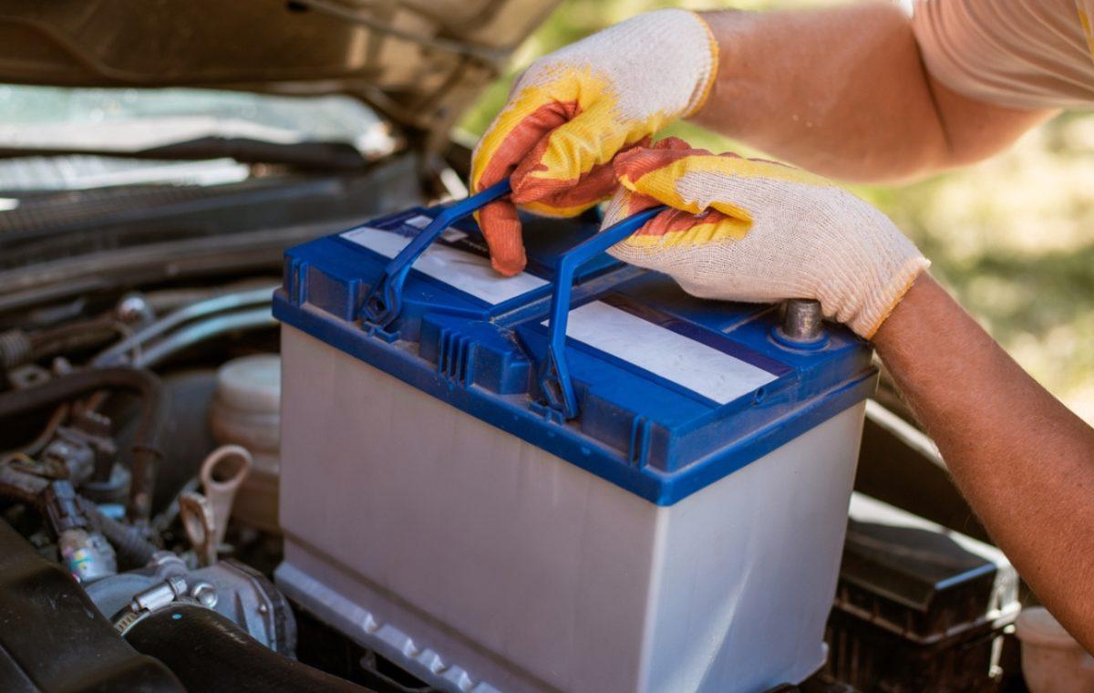 Sıfır Arabada Akü Sorunu Neden Olur? - Webtekno – Güncel Teknoloji ...